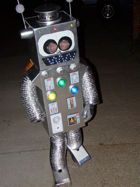 Les Meilleures Images Du Tableau Cardboard Robots Sur Pinterest