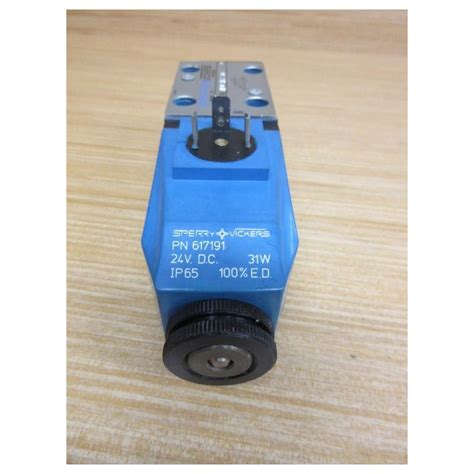 Sperry Vickers DGV 3 2A MU H7 30 Directional Control Valve