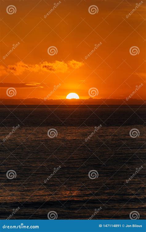 Puesta Del Sol Sobre El Oc Ano Pac Fico En La Playa De La Cala De La