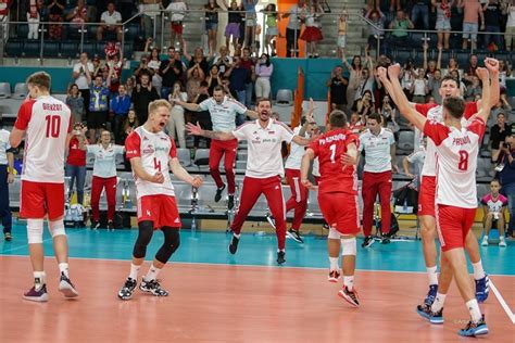 Tarnów Polacy z brązowym medalem na Mistrzostwach Europy Siatkarzy U