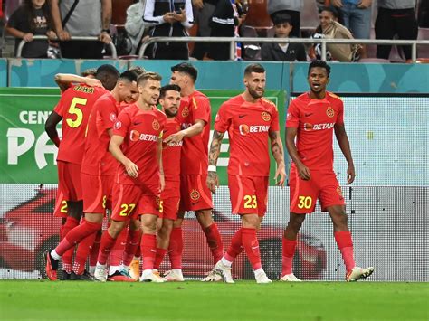 FCSB riscă mult Are trei fotbaliști care pot fi suspendați la