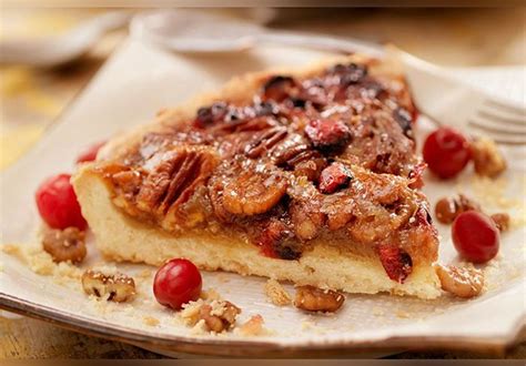 Cyril Lignac partage sa recette de la tarte aux mendiants et c est très