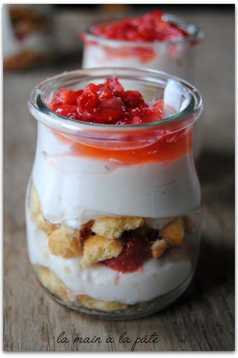 Verrines Fraises Mascarpone Et Galettes Bretonnes Desserts Food