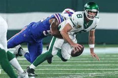 Aaron Rodgers Season Ending Injury Titan Times