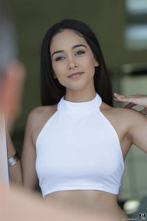 Ginebra Bellucci Porn Actress