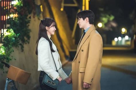 Rating King the Land tụt dốc vì chẳng có gì mới ngoài cảnh ngọt ngào