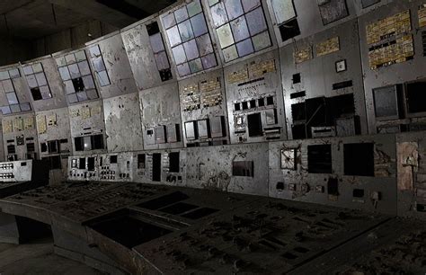 Enter The Scary Ruins Of Pripyat Ghost Town 3 Kilometers From Chernobyl