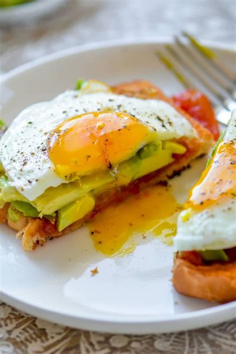 Avocado Fried Egg Toast With Tomato Jam Recipe ChefDeHome