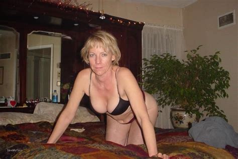 裸の主婦の写真 ナレール