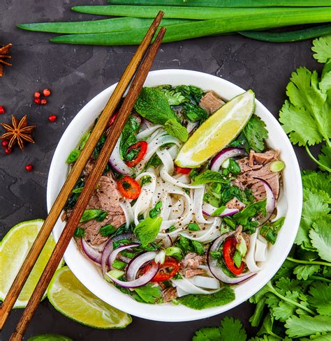 Pho bò la recette de la délicieuse soupe vietnamienne