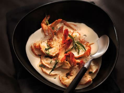 Gambas flambées au whisky sur lit de crème facile et rapide découvrez
