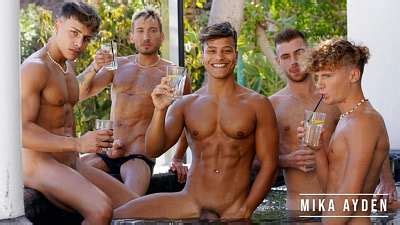 Reality Sex Show Villa Of Sex Episode 1 Cum Contest In The Hot Tub