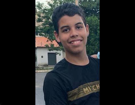 URGENTE Adolescente de 15 anos desaparece em Sete Lagoas Tecle Mídia