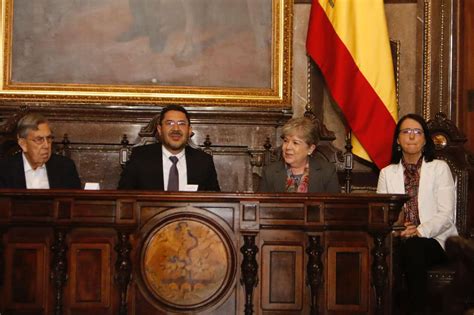 La canciller Alicia Bárcena participa en el homenaje del 85 aniversario