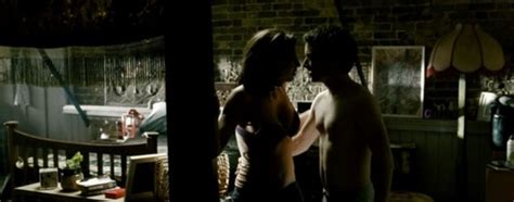 Elijah Wood Nude And Sexy Photo Collection AZNude Men