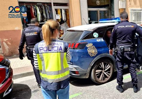 Detenido Un Hombre Por Amenazar Con Una Pistola A Su Vecina En Logro O