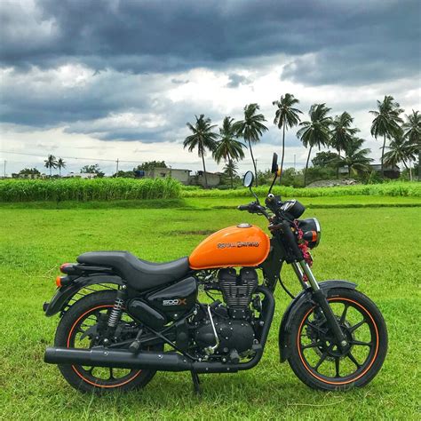 Thunderbird X 500 Colours Specifications Reviews Gallery Royal