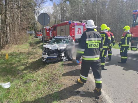 Wypadek pod Olsztynem Zderzyły się cztery auta Olsztyn