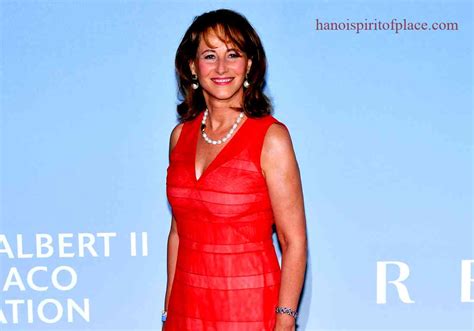 Photo de Ségolène Royal et son nouveau compagnon Exclusive