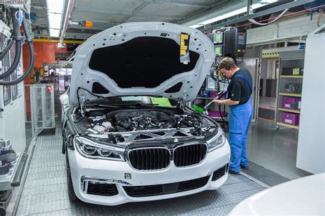 BMW Werk Dingolfing Streik Der IG Metall Stoppt Produktion Kurz