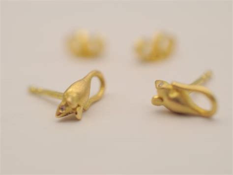 Ohrstecker Maus aus 750 Gelbgold mit Brillanten im höllwerk Shop
