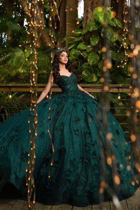 Emerald Green Sparkly Ball Gown Quince Dresses Mexican Pretty