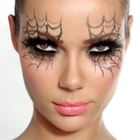 Spider Web Eyes Makeup
