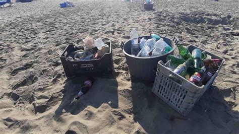 Ferragosto nuova notte di falò spiagge sporche da Nettuno a Ostia