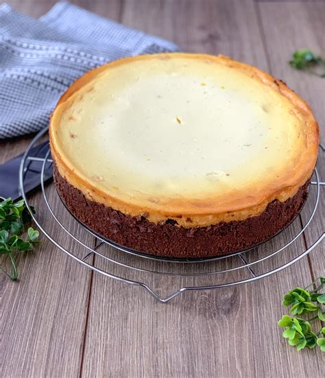 Käsekuchen mit Schokoboden SaltSugarLove
