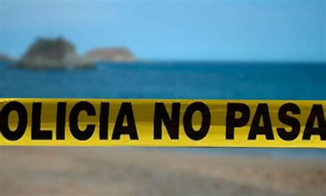 Por fuerte oleaje mueren dos turistas en playas de Mazatlán Costa