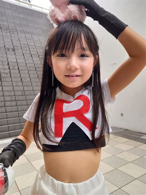 悲報JSさん勝手にニトリのベッドで寝てしまう