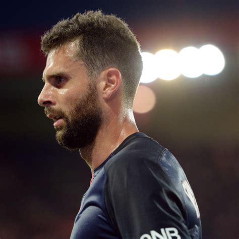 Mercato Thiago Motta devrait prolonger au PSG ça coince pour Aubameyang