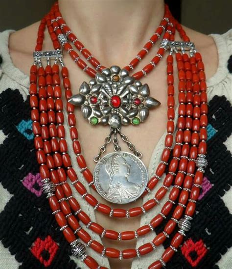89d149d2e12d41536b0bdfe49e9db78d 720833 píxeles Collares de