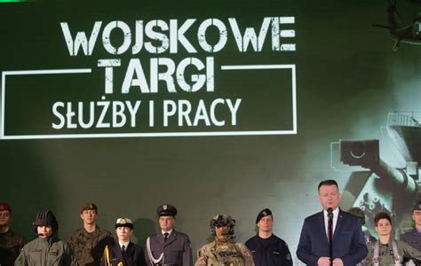 Szef MON Naszym Celem Jest Silne I Liczne Wojsko Polskie
