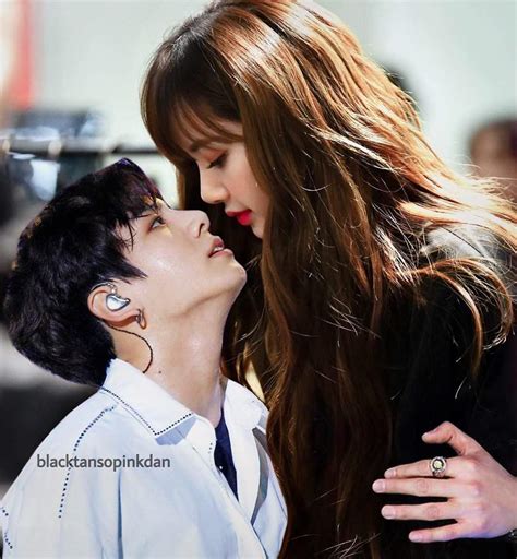 ATENCIÓN LISA Y JUNGKOOK ESTÁN SALIENDO BLACKPINK Amino