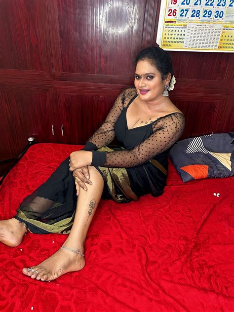 Elite Tranny Anjali Indian Transsexual Escort In Chennai
