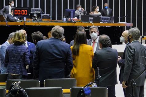 A Gazeta Lira Derrotado E C Mara Desiste De Votar A Jato Pec Da