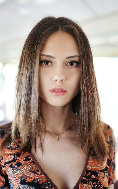 800x1280 Catherine Timokhina Photoshoot 4k Nexus 7samsung Galaxy Tab 10note Android Tablets Hd