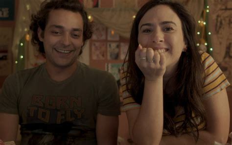 Na primeira série na Globo Tatá Werneck fica nua e vive drama real