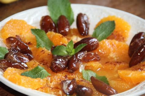 Salade D Oranges Aux Dattes Cannelle Fleur D Oranger Et Menthe