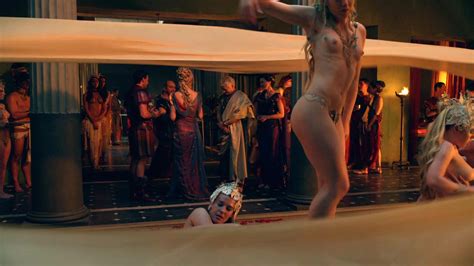 Naked Unknown In Spartacus Vengeance