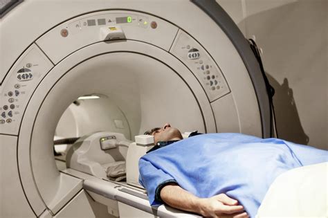 IRM Imagerie par Résonance Magnétique Définition intérêt et