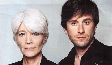 Fran Oise Hardy Son Fils Thomas Dutronc Appel Son Chevet La