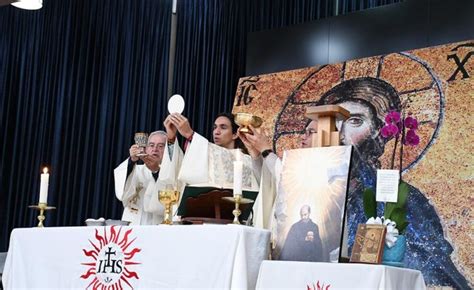 Eucaristía Fiesta de San Ignacio de Loyola Colegio Santa Luisa