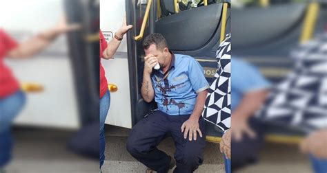 Vídeo briga de trânsito termina motorista de ônibus espancado