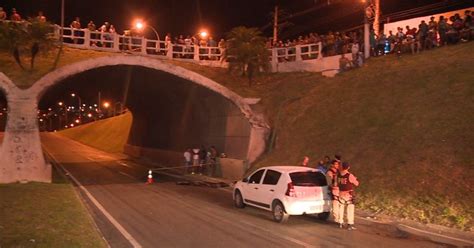 G1 Homem Foge De Tiros Na BR 101 E Morre Atropelado Em Viaduto No ES