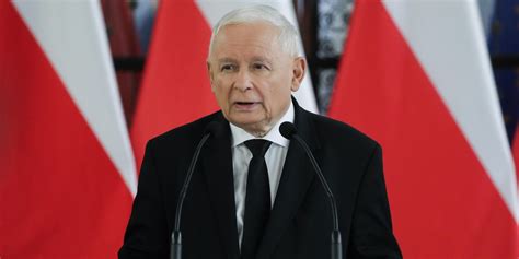 Konferencja prasowa z udziałem Jarosława Kaczyńskiego Wiadomości