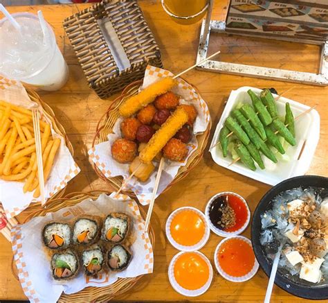 Top 10 quán ăn vặt ngon ở cần thơ được nhiều bạn trẻ yêu thích