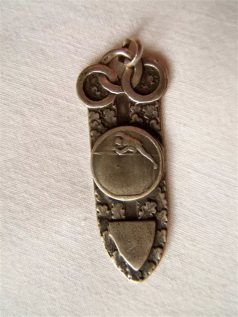 ANCIENNE MÉDAILLE PENDENTIF 3 anneaux olympiques sportive Art Déco saut