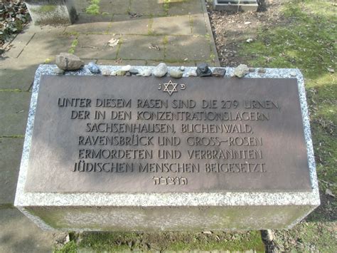 Gedenktafeln in Berlin Jüdische Opfer der KZ Sachsenhausen Buchenwald